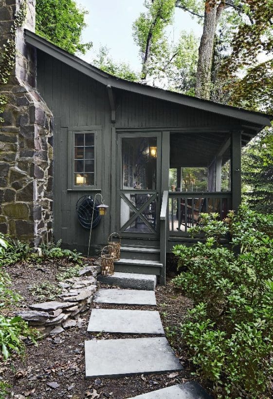 10 Tiny Yet Cozy Wood House Ideas and Designs That Will Completely ...