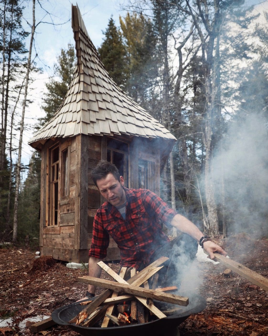 Jacob Witzling’s Off-Grid Cabins Are Straight Out of a Fairy Tale